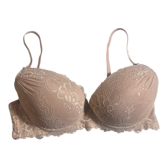 Jessica Simpson | Intimates & Sleepwear | Jessica Simpson 36c Beige ...